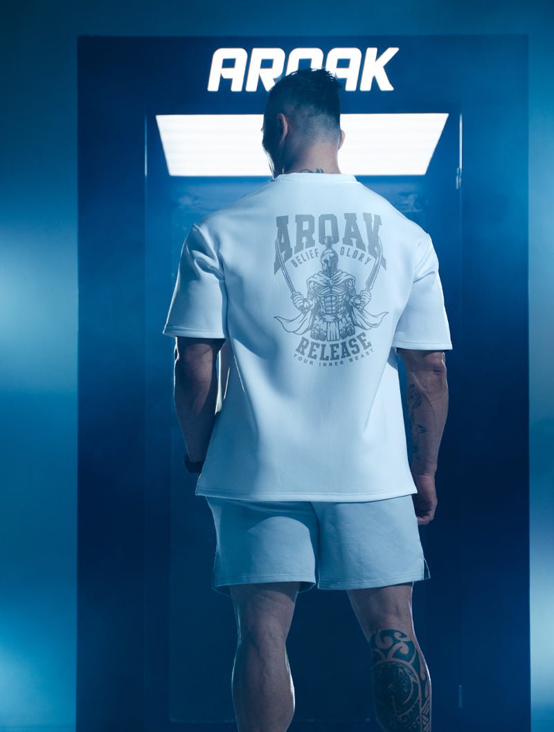 AirFlex™ 怒吼 OVERSIZED短袖上衣 (白) – AROAK 機能健身服飾 | 專為健人打造